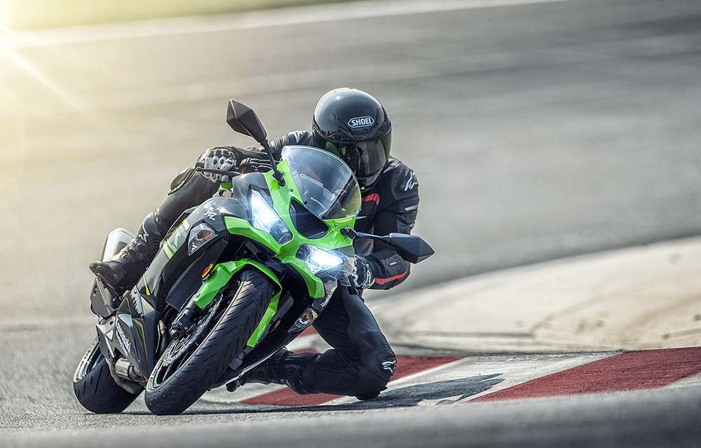 Kawasaki ZX6R 2023, thuần Sport, phân phối chính hãng
